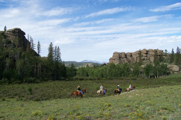 Deer Valley Ranch. Nathrop, Colorado | Colorado Ranch