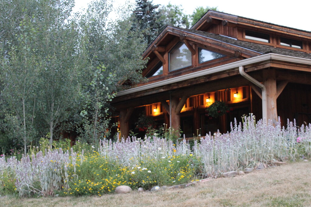 Find the Perfect Romantic Getaway at a Colorado Ranch
