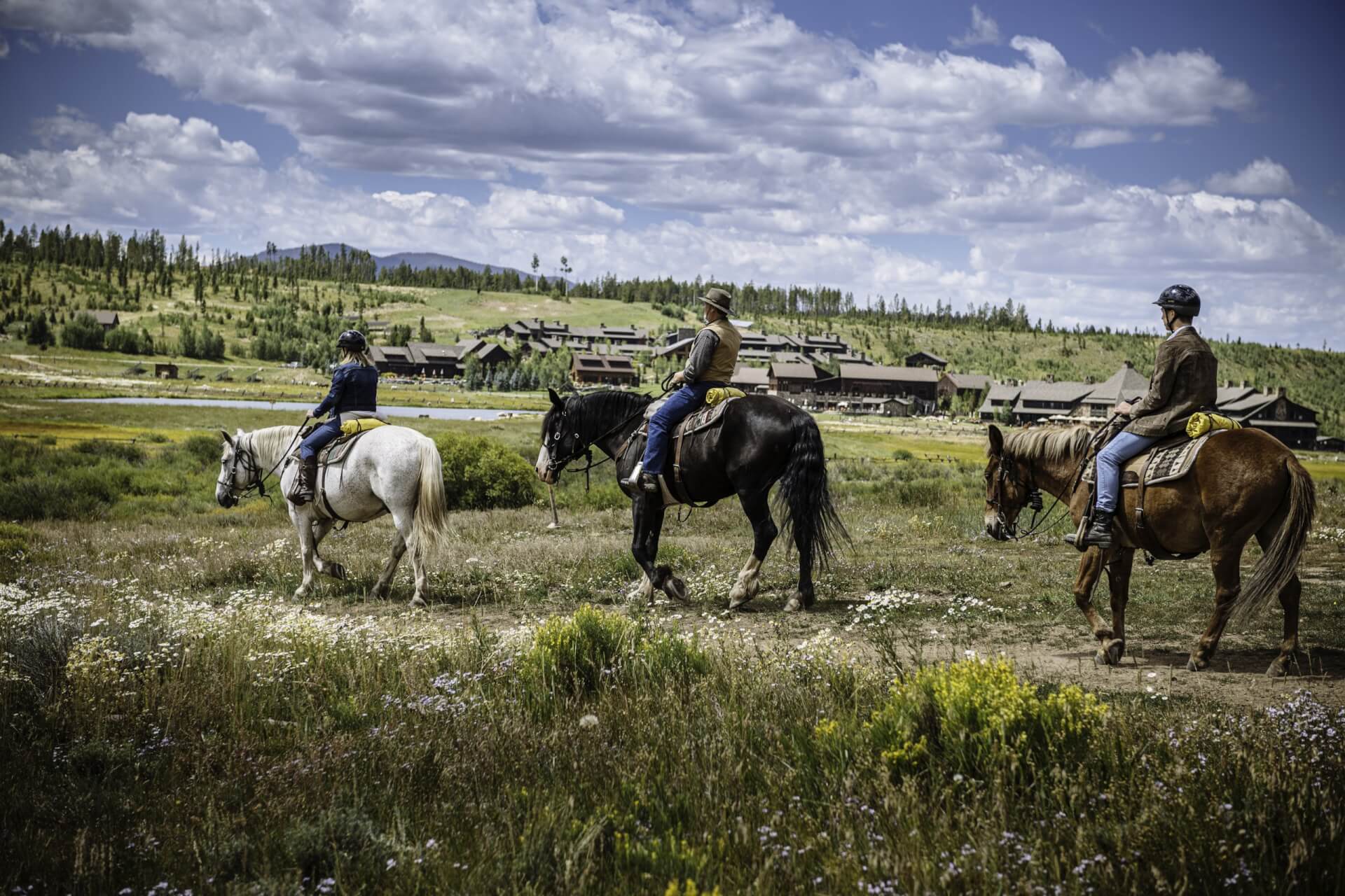 Activities_Horseback Riding (2) | Colorado Ranch